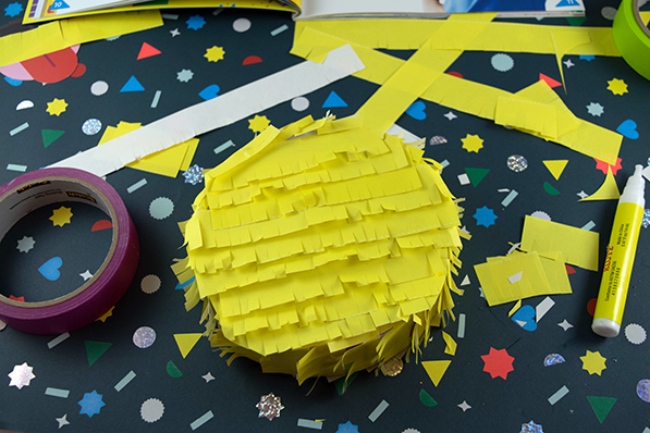 Make Every Day a Party with the Klutz: Make Mini Piñatas Kit - YAYOMG!